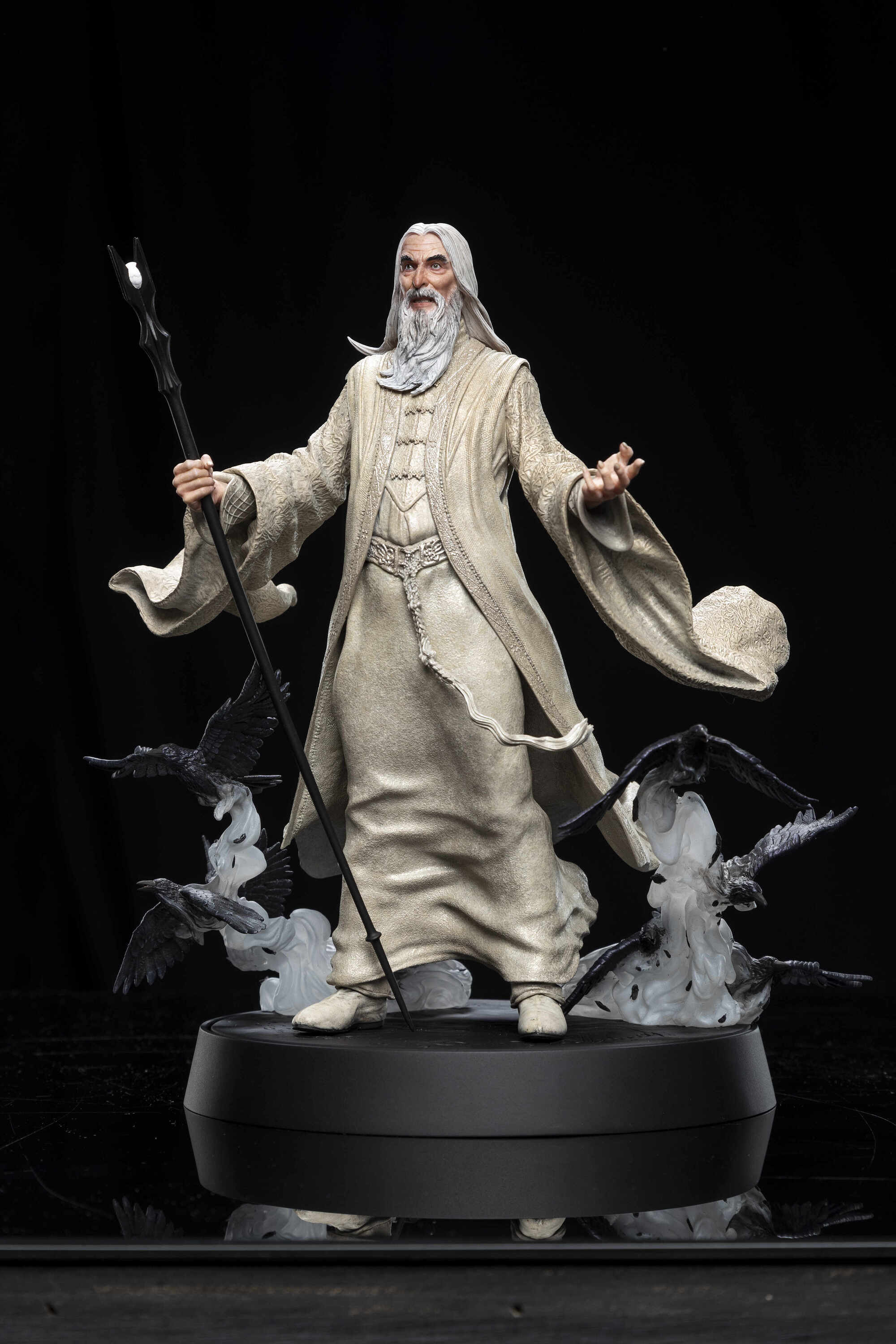 Saruman the White’ from the ‘Figures of fandom’ - Wētā Workshop ...