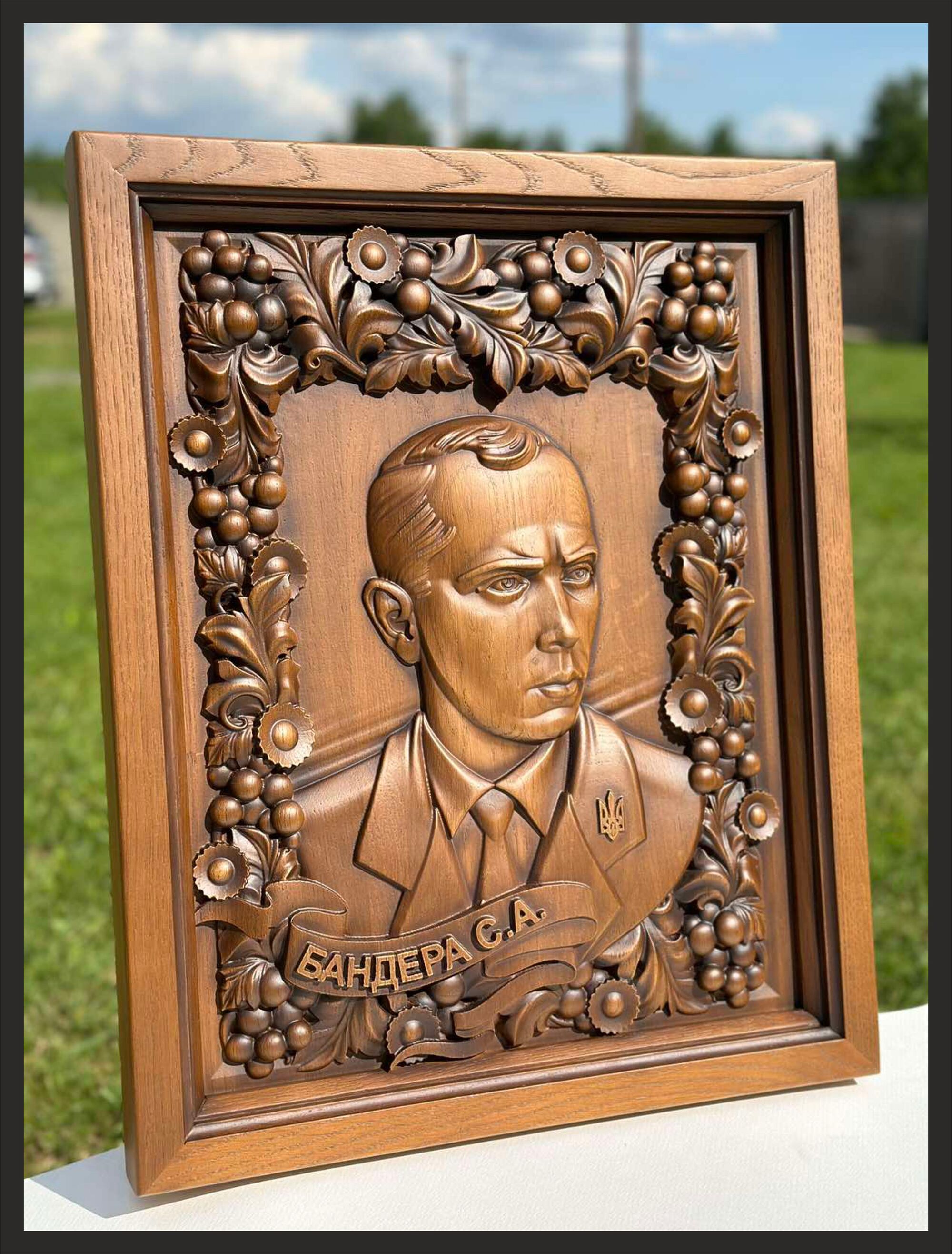 Bas-relief portrait. Made by CNC - ZBrushCentral