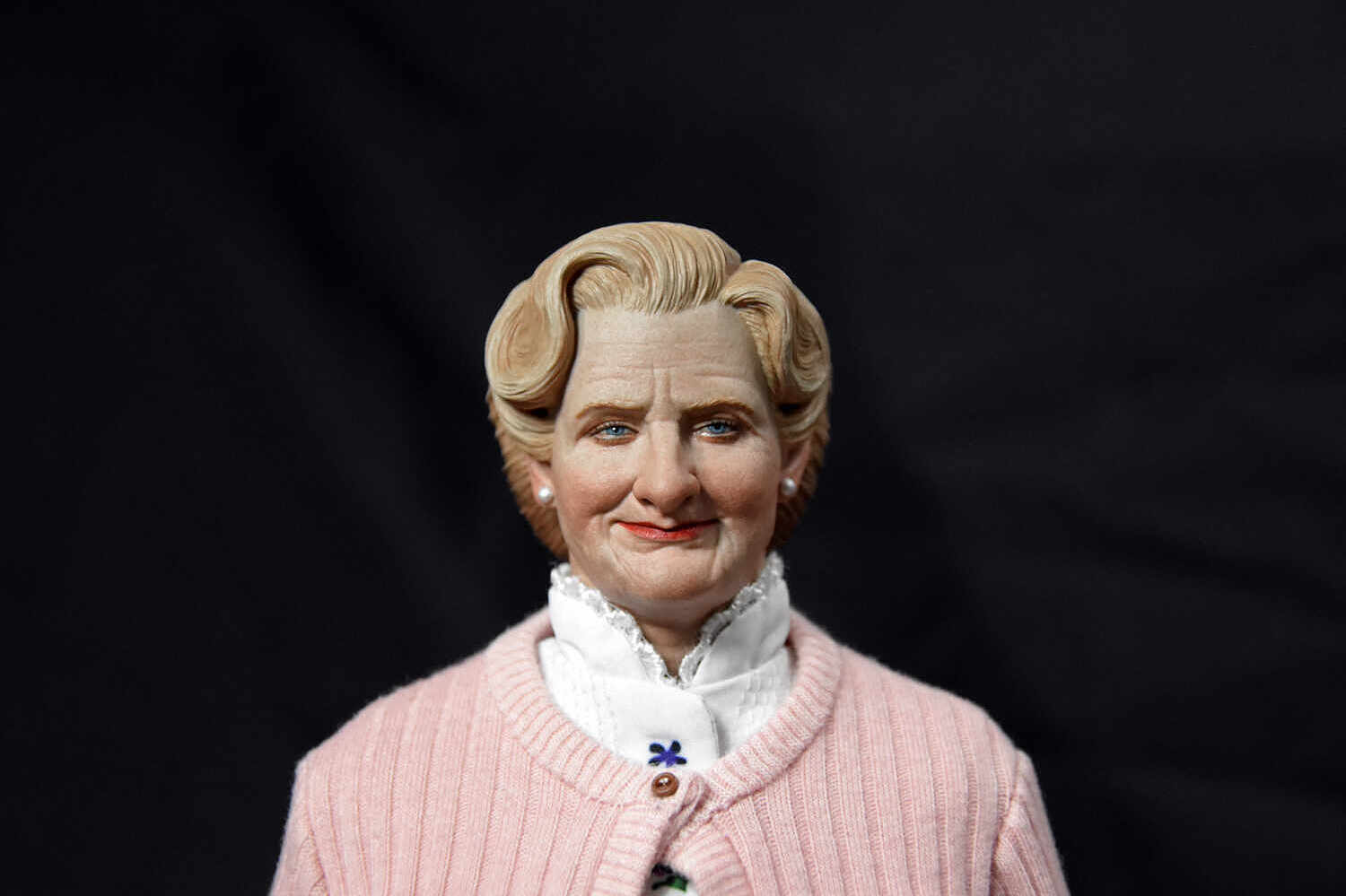 Mrs. Doubtfire figure - ZBrushCentral